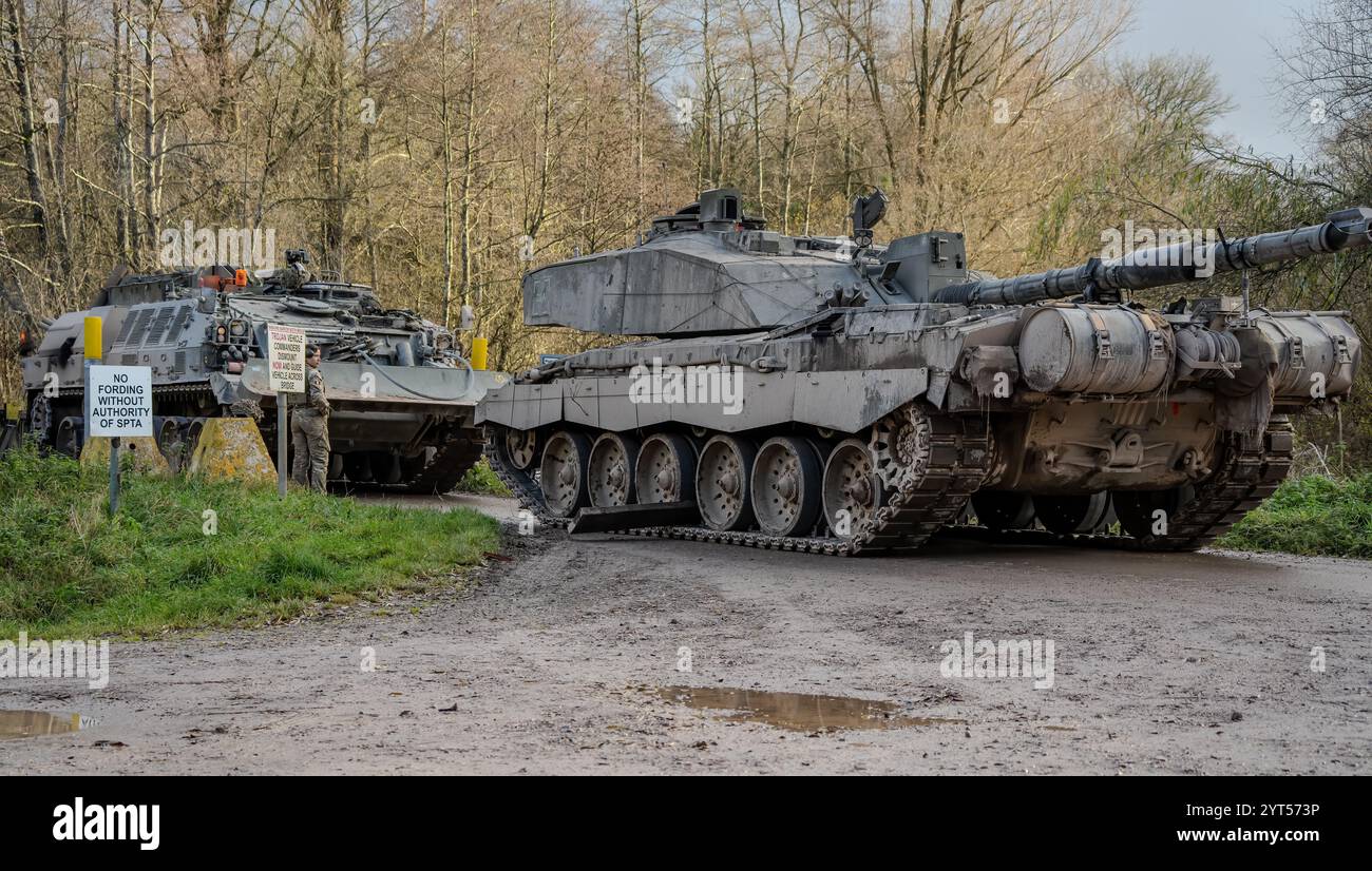 British Army Challenger 2 ii Tank Armored Repair and Recovery Vehicle ...