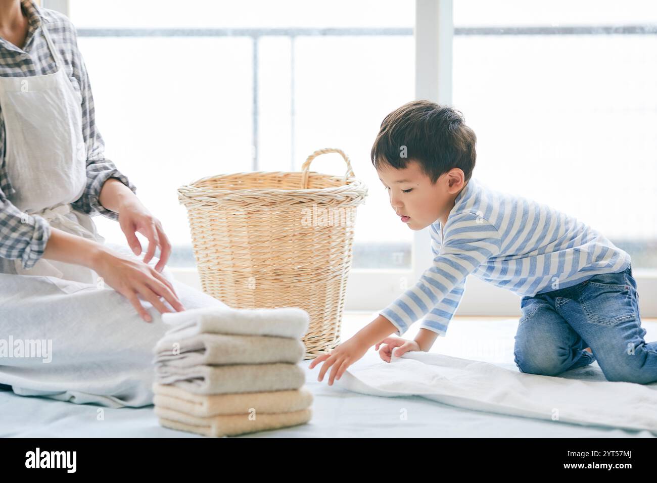 Good communication 2 people hi-res stock photography and images - Alamy