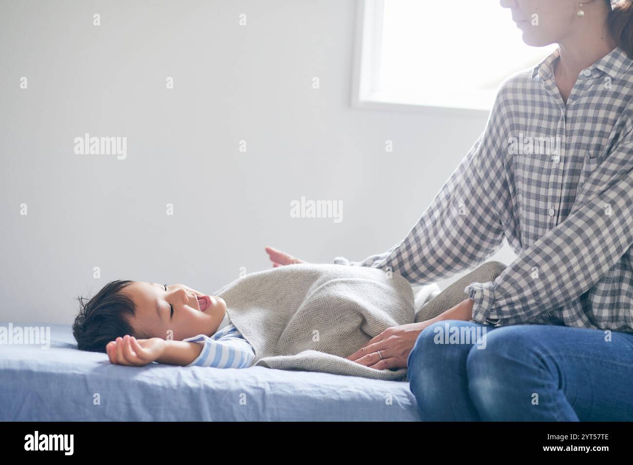 Children taking a nap at school hi-res stock photography and images - Alamy