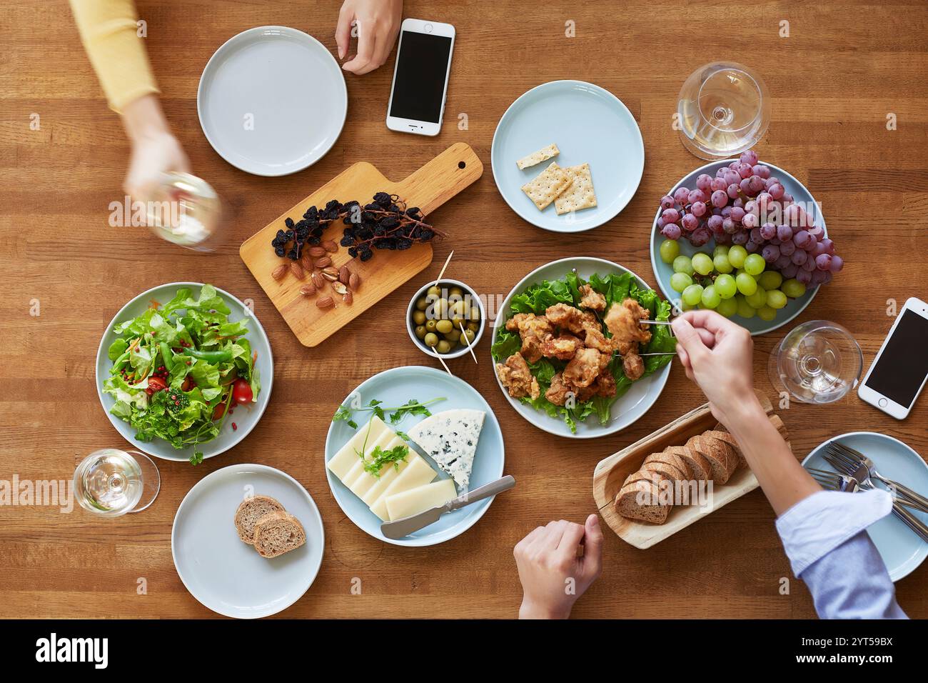 Marriage table top view hi-res stock photography and images - Alamy