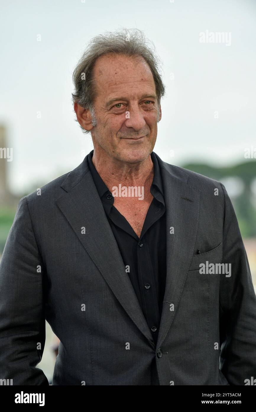 Second actor hi-res stock photography and images - Alamy