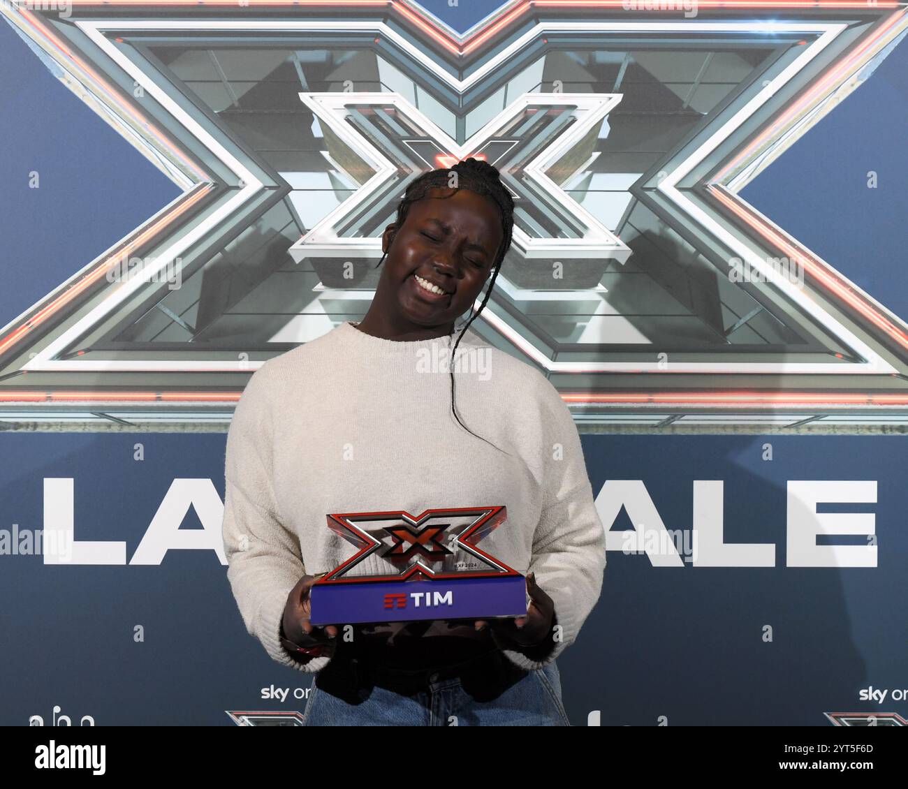 Napoli, Photocall finalisti di “X-Factor 2024” - la vincitrice, Mimì ...