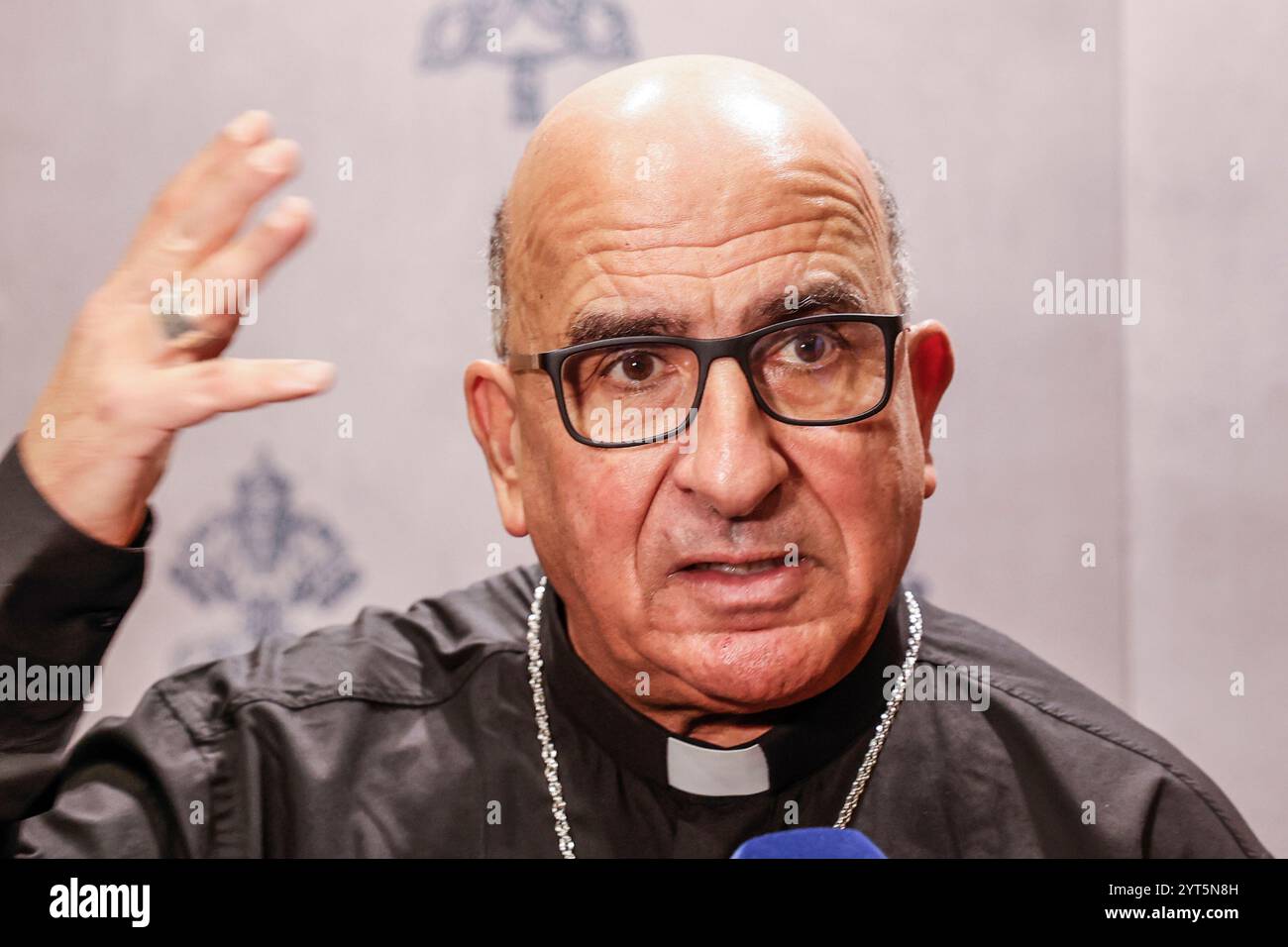 Chomali garib hi-res stock photography and images - Alamy