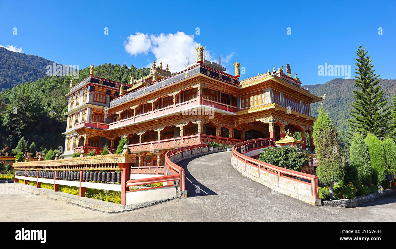 Buddhist monastery complex hi-res stock photography and images - Alamy