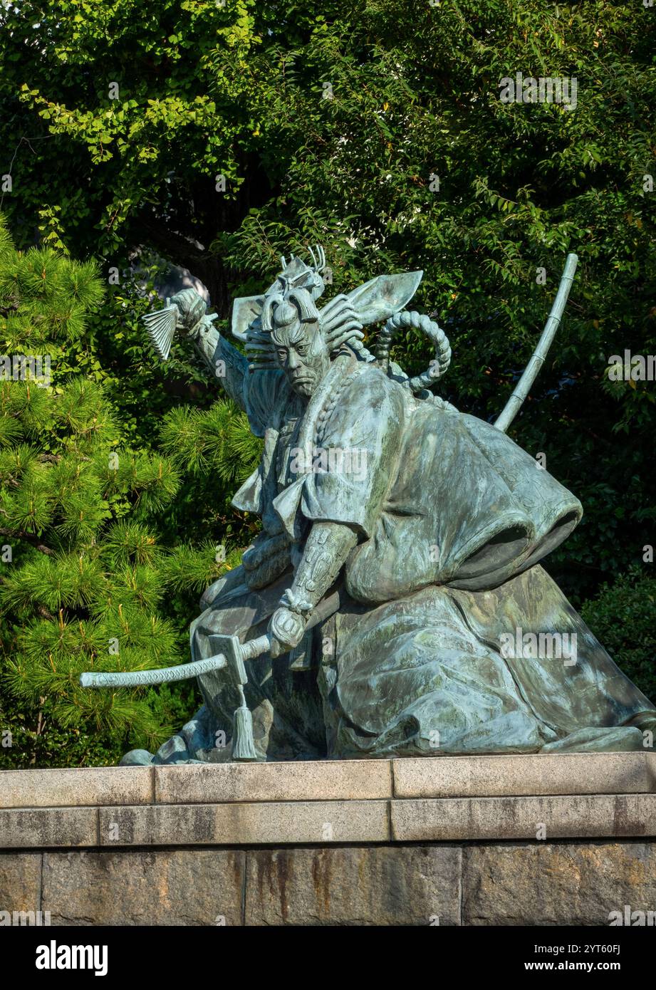 bronze statue Kabuki actor Ichikawa Danjuro IX as Kamakura Gongoro in ...