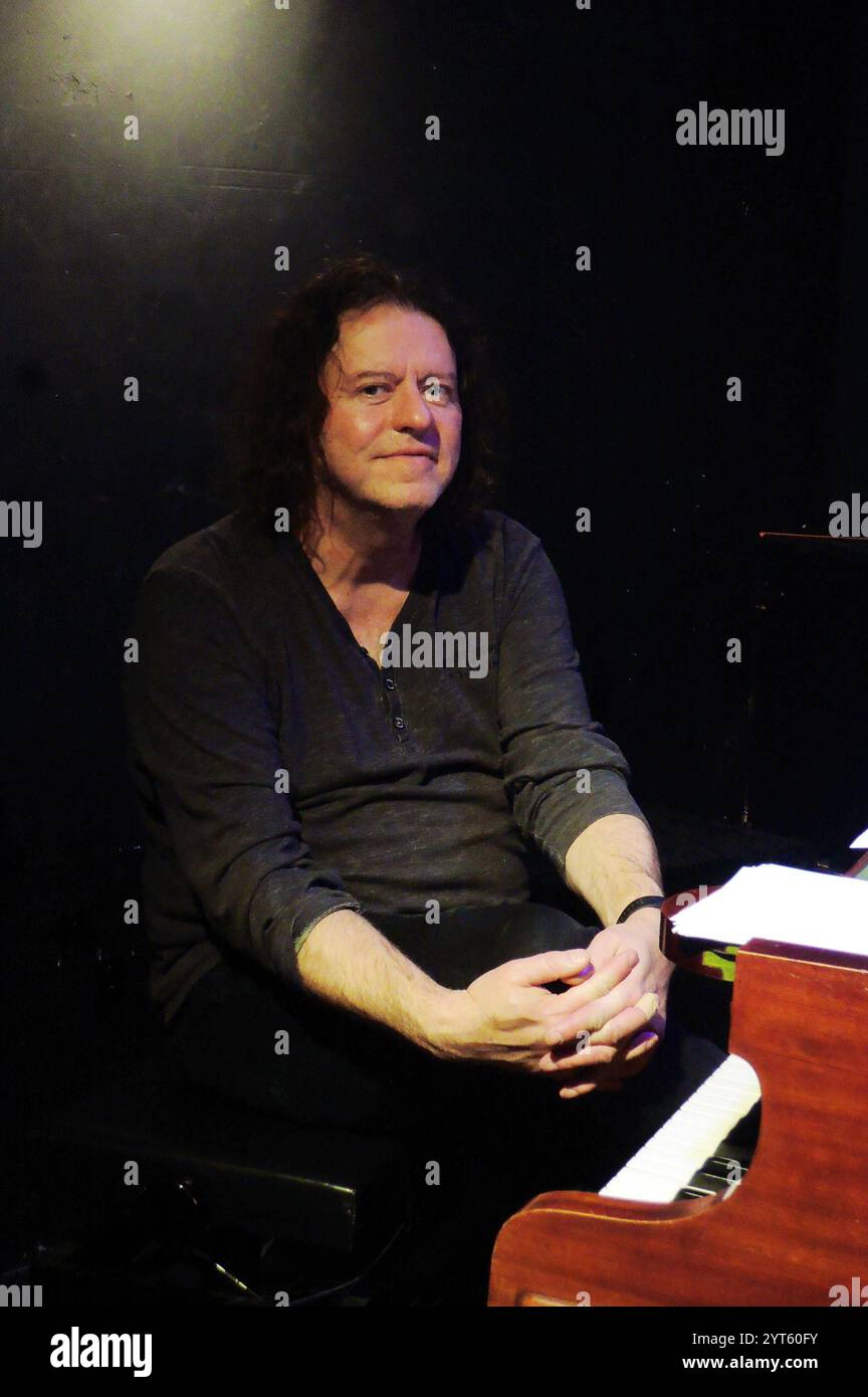 Der deutsche Jazz-Pianist Martin Sasse im Oberhausener Gdanska. German ...