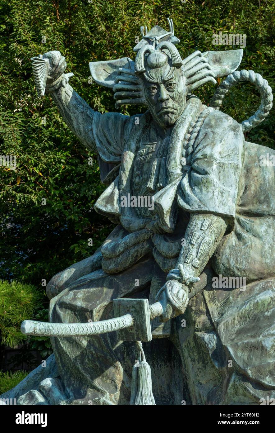 bronze statue Kabuki actor Ichikawa Danjuro IX as Kamakura Gongoro in ...