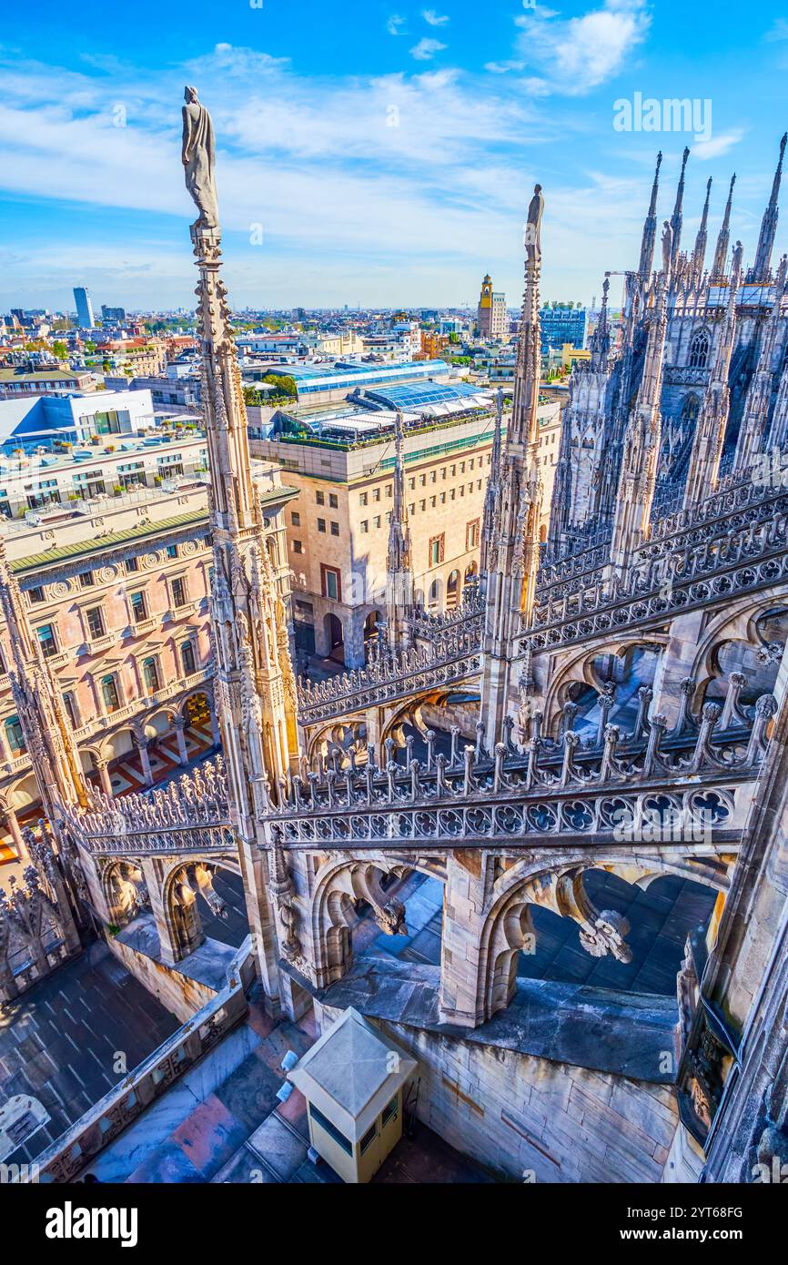 The roof of Milan Cathedral is a stunning display of Gothic ...