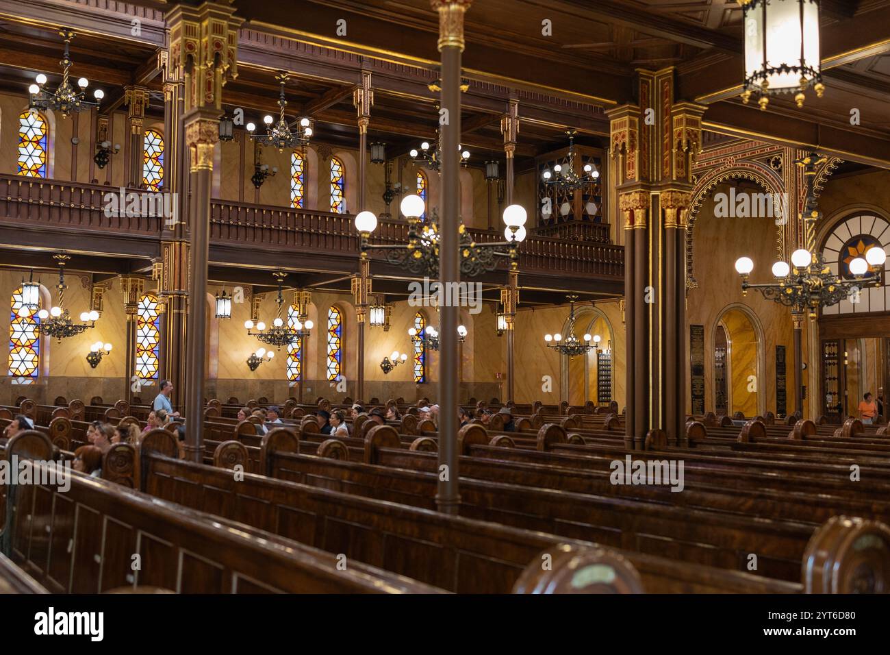Interiors of Budapest Grand Synagogue - Hungary Stock Photo - Alamy