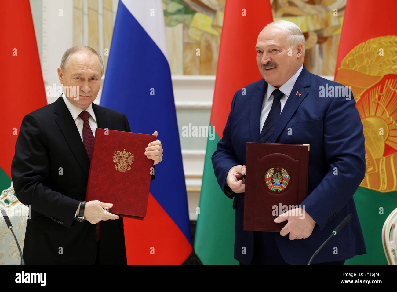 Russian President Vladimir Putin and Belarusian President Alexander ...