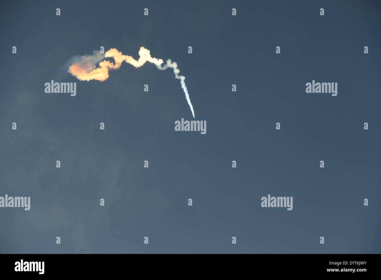 Indigenous rocket launcher hi-res stock photography and images - Alamy