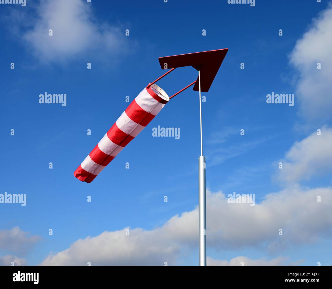 Directional red arrow hi-res stock photography and images - Alamy