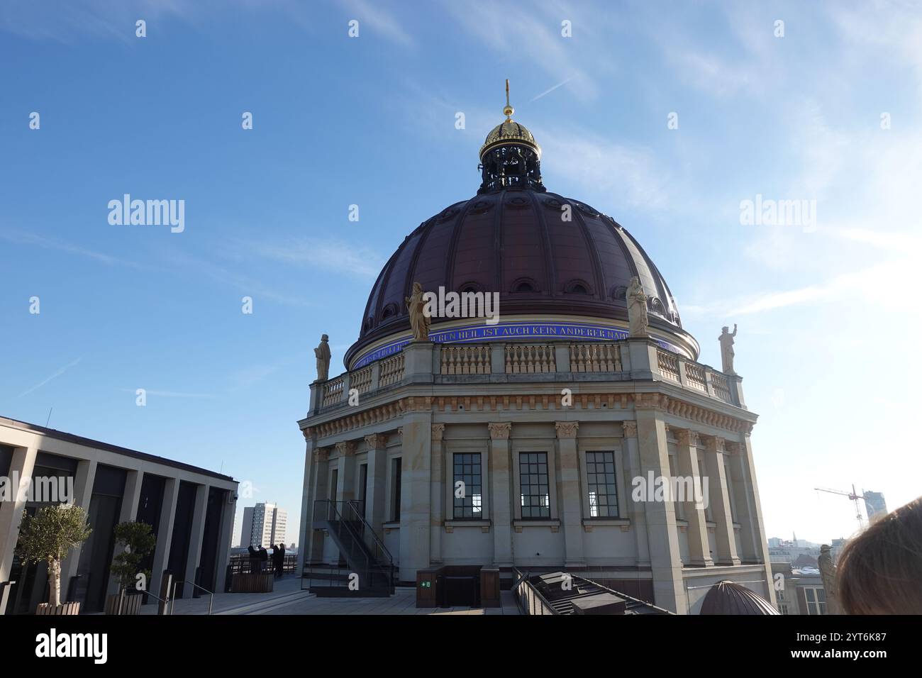 Dome new berlin palace hi-res stock photography and images - Alamy