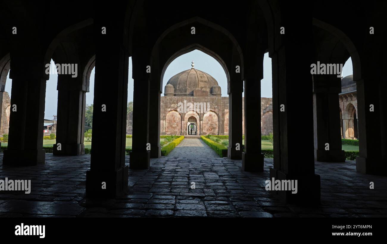India, Gujarat, Mandu, Jama Masjid in the ghost town Stock Photo - Alamy