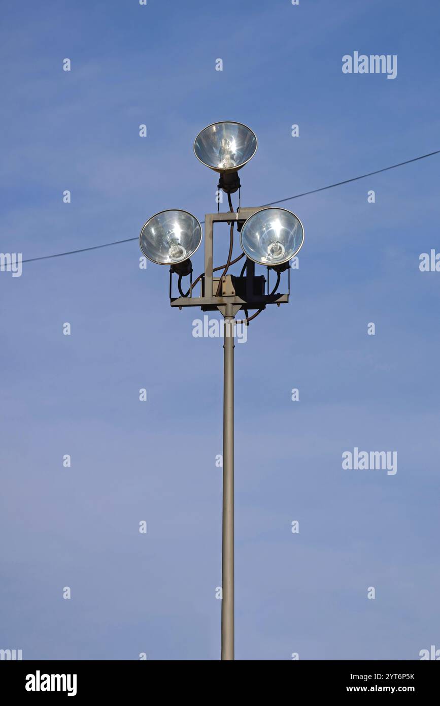 Powerful Lights With Incandescent Light Bulb Reflectors at Pole for ...