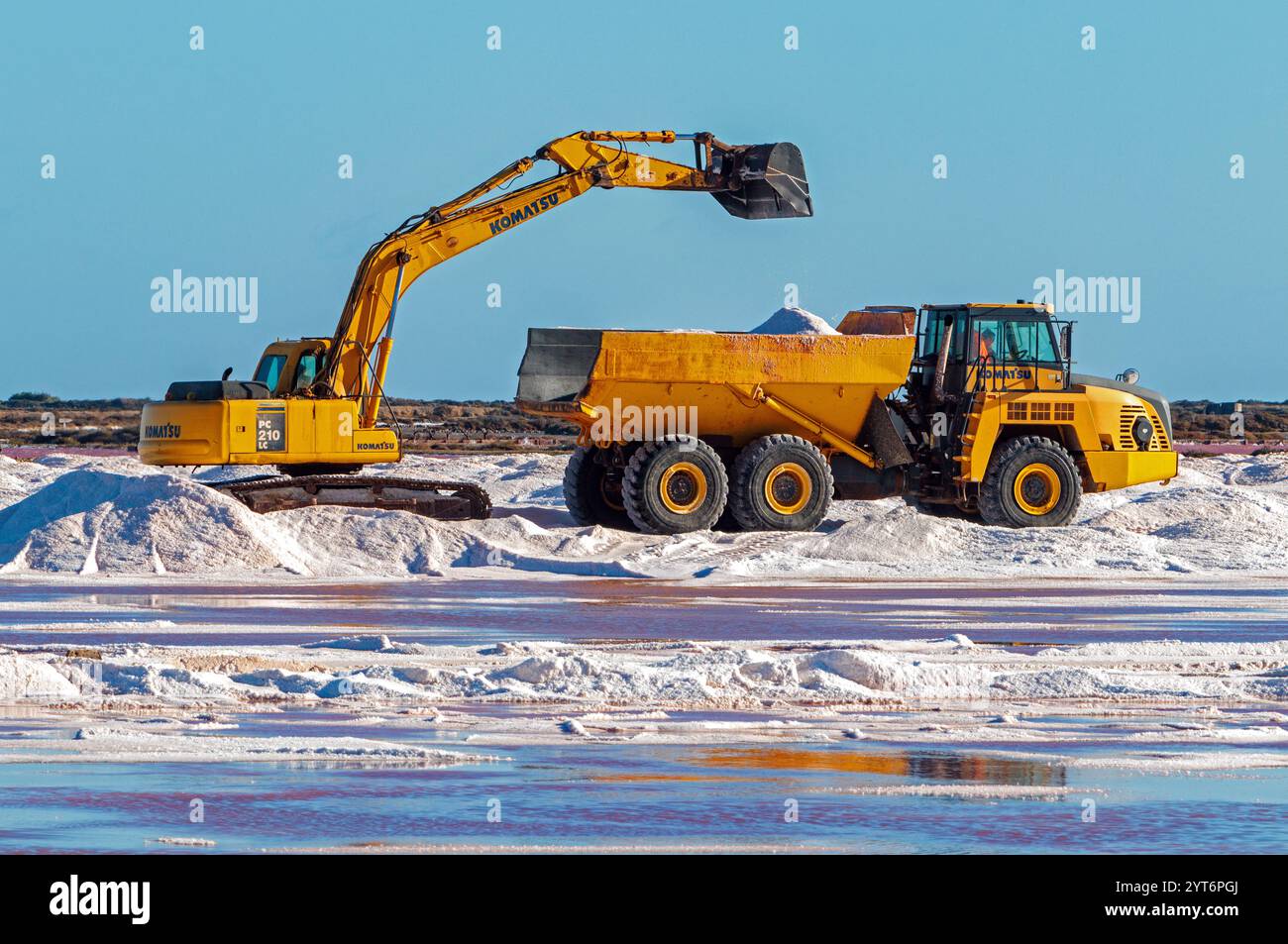 Salt harvesting at the Salin de l’ile St-Martin. Gruissan Saltworks ...