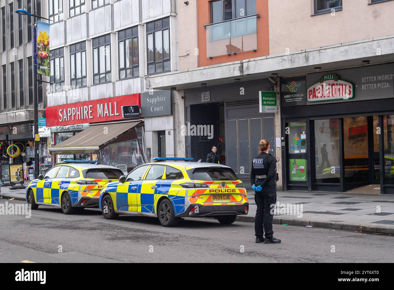 Uk police raid high street hi-res stock photography and images - Alamy