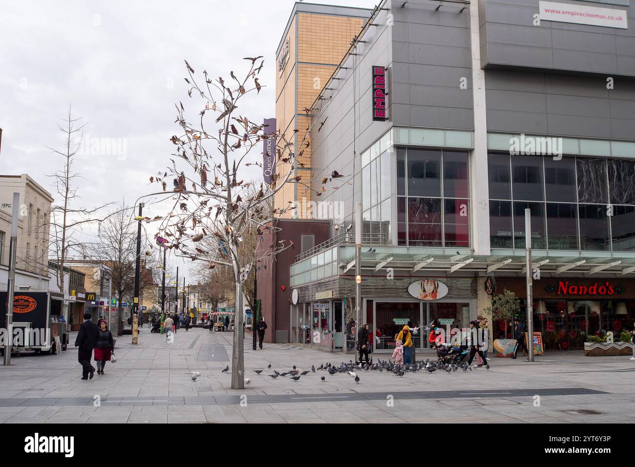 Slough, UK. 6th December, 2024. Slough High Street. Once again, the ...