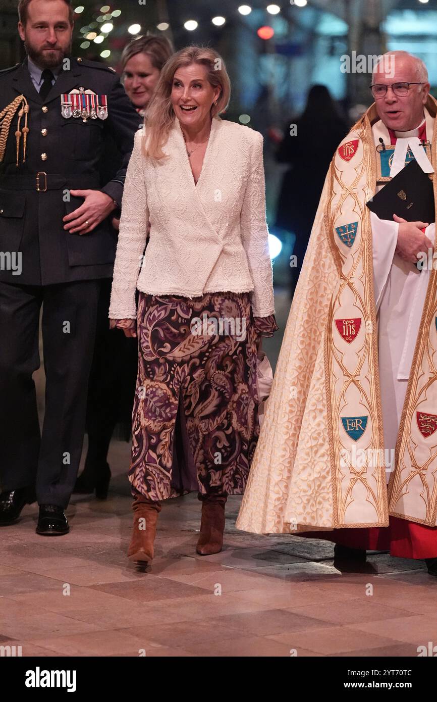 The Duchess of Edinburgh arrives for the Together At Christmas carol ...