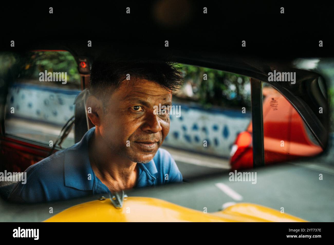 Cab driver in Calcutta, India Stock Photo - Alamy
