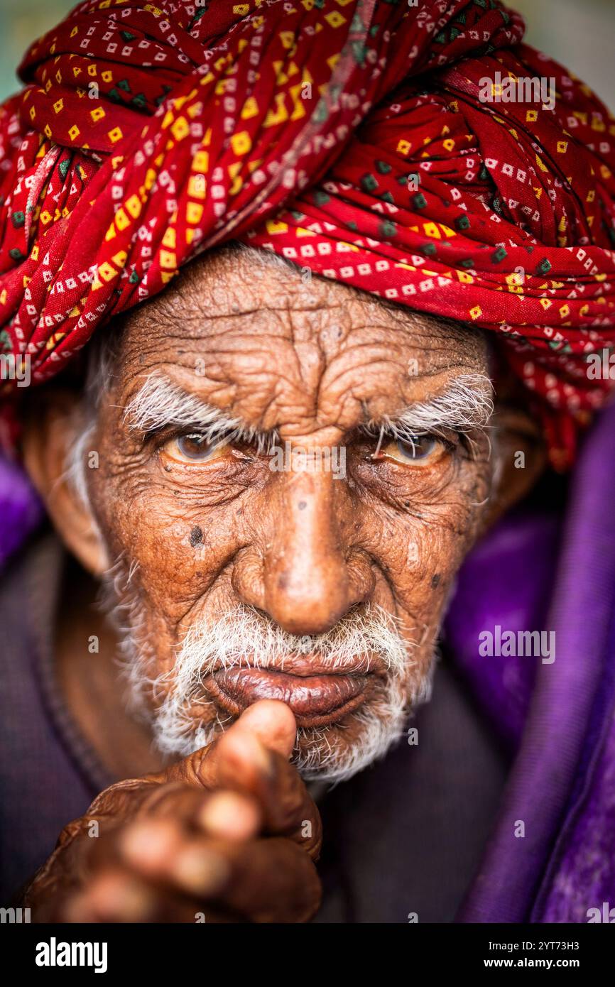 Old man in a village in northern India Stock Photo - Alamy