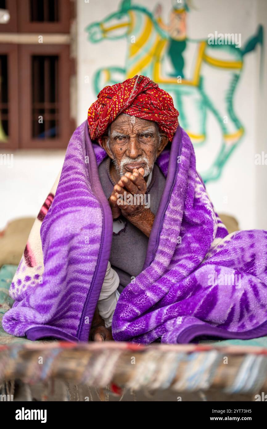 Old man in a village in northern India Stock Photo - Alamy