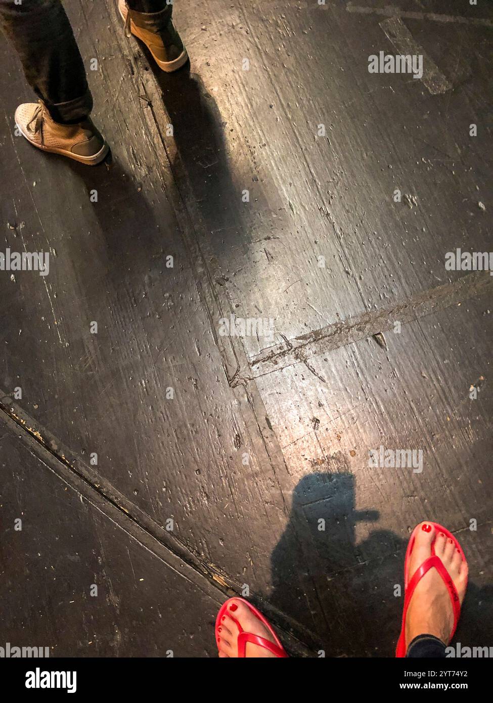 Backstage theatre empty hi-res stock photography and images - Alamy