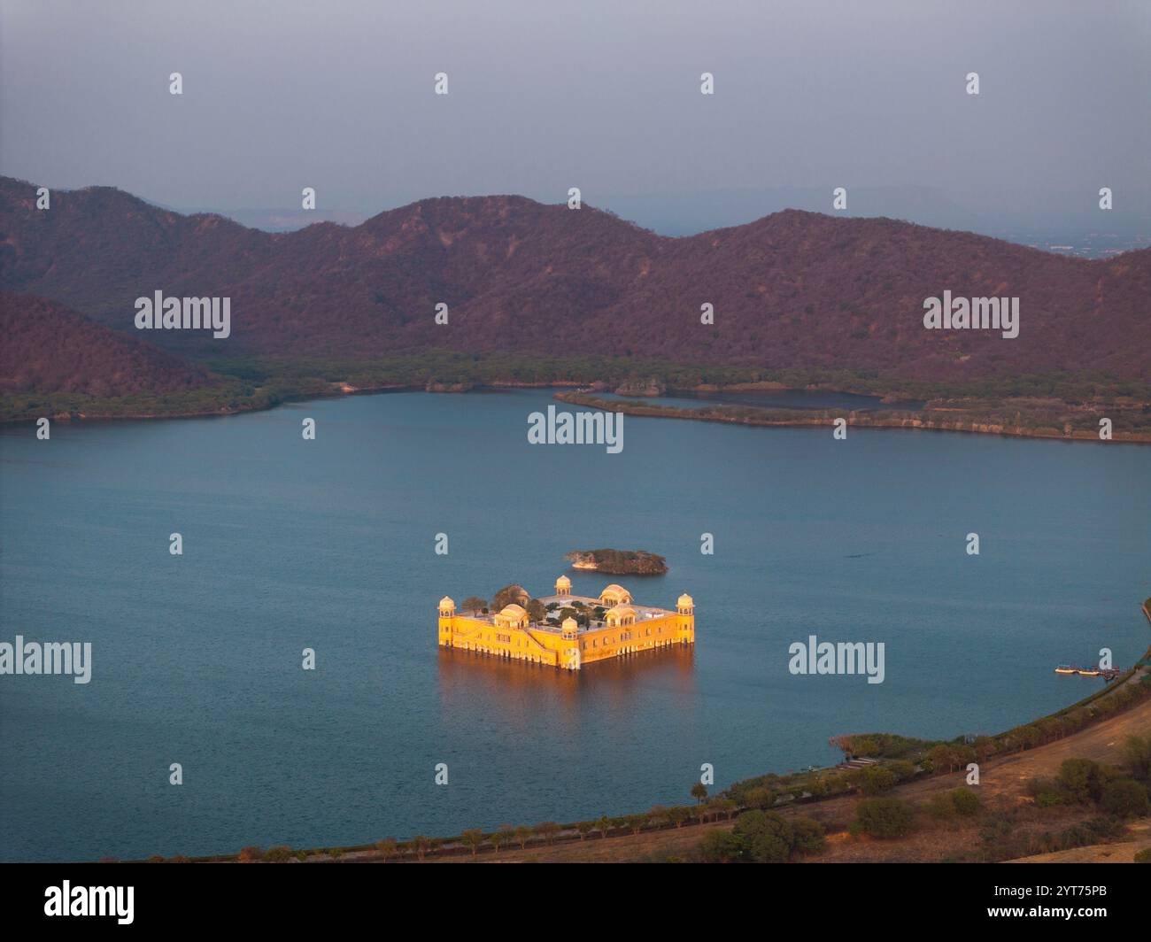 Jaipur, India, Man Sagar Lake, Jal Mahal Stock Photo - Alamy