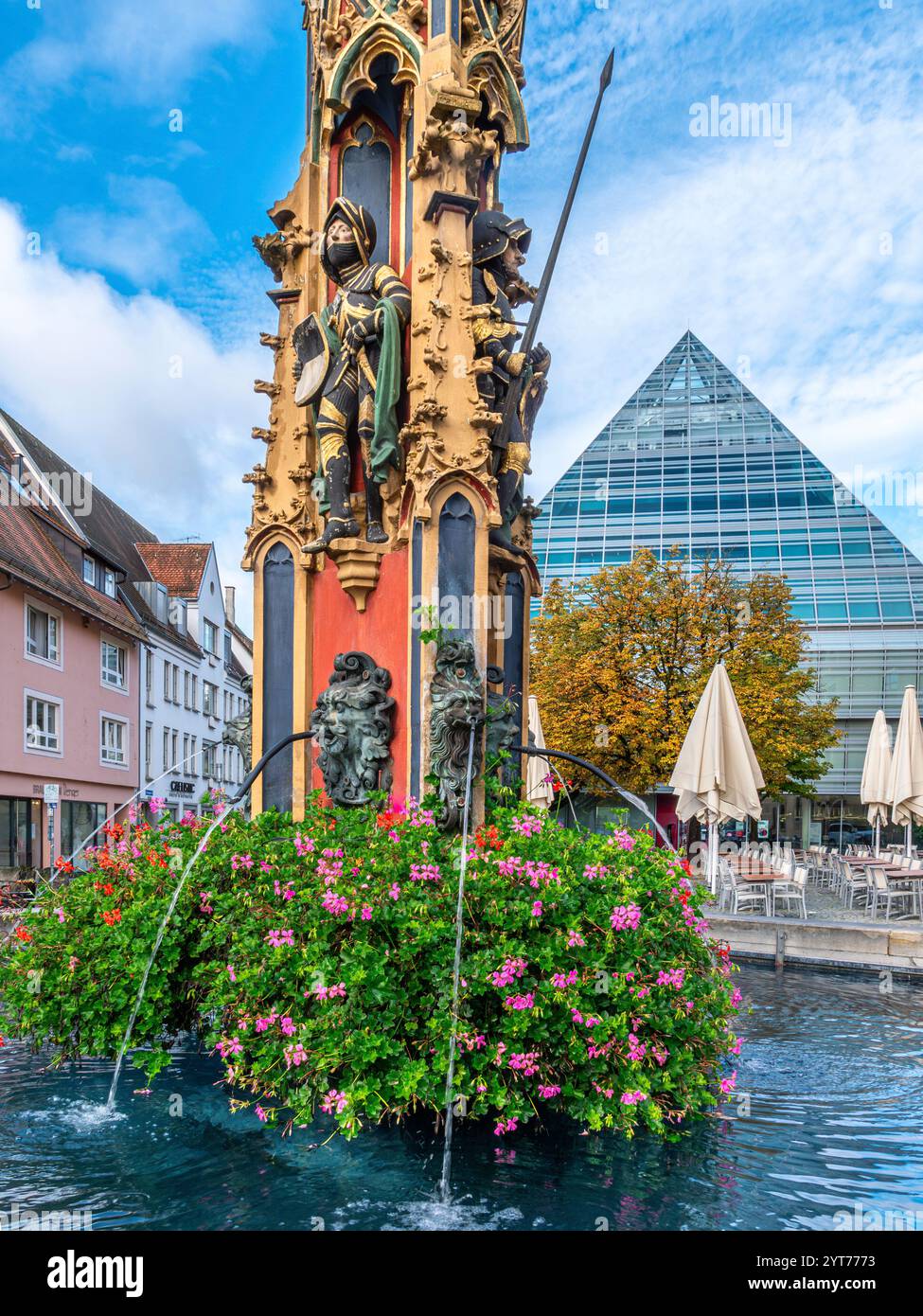 Fish Box Fountain and Ulm Central Library, City Library, Ulm, Baden ...