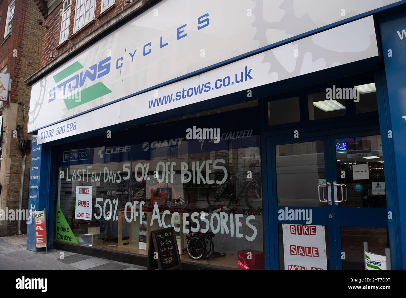 Stows cycles hi-res stock photography and images - Alamy