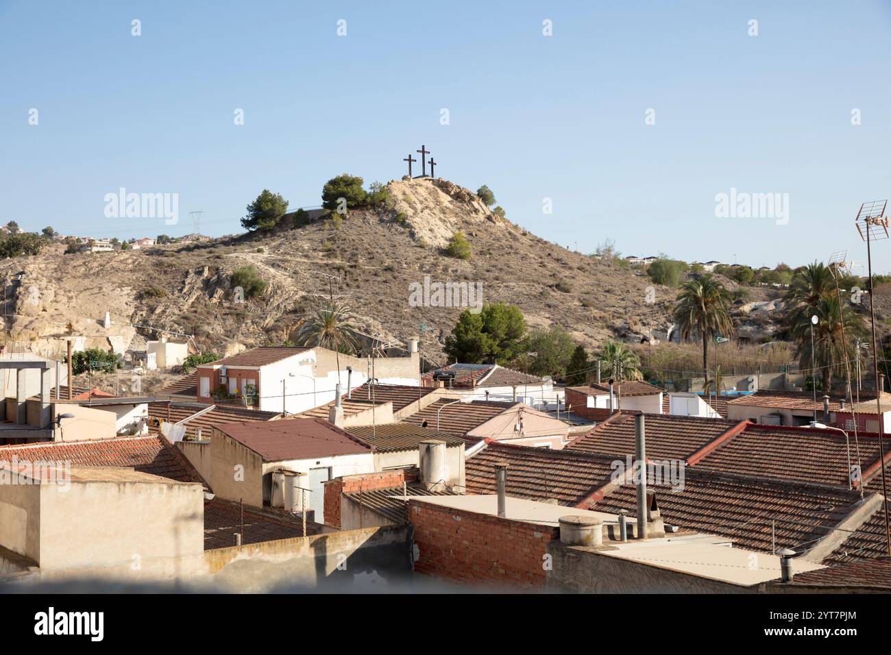 View of 3 crosses, blue hour, sandstone hill, Rojales, Vega Baja, Costa ...