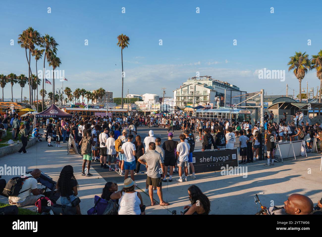 Lively Crowd and Palm Trees at Venice Beach in Los Angeles Stock Photo ...