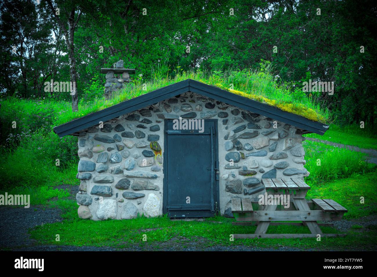 Wilderness refuge hi-res stock photography and images - Alamy