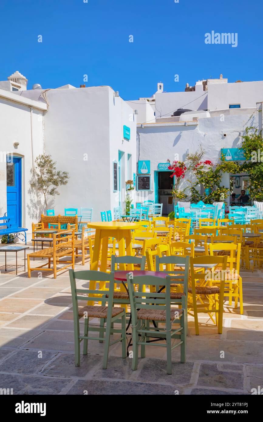 Chora central square hi-res stock photography and images - Alamy