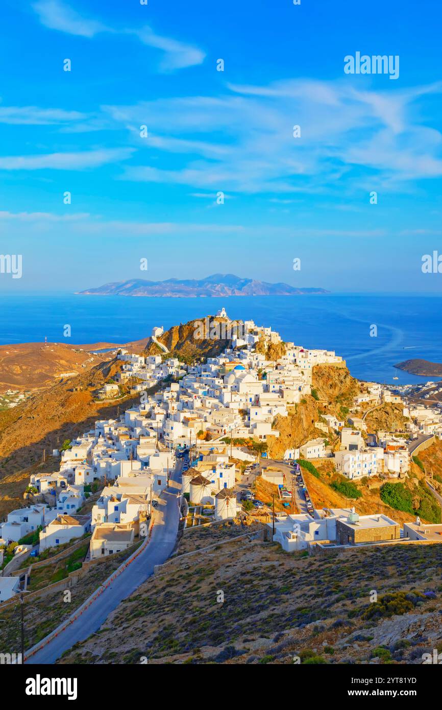 View of Chora village and Sifnos island in the distance, Chora, Serifos ...