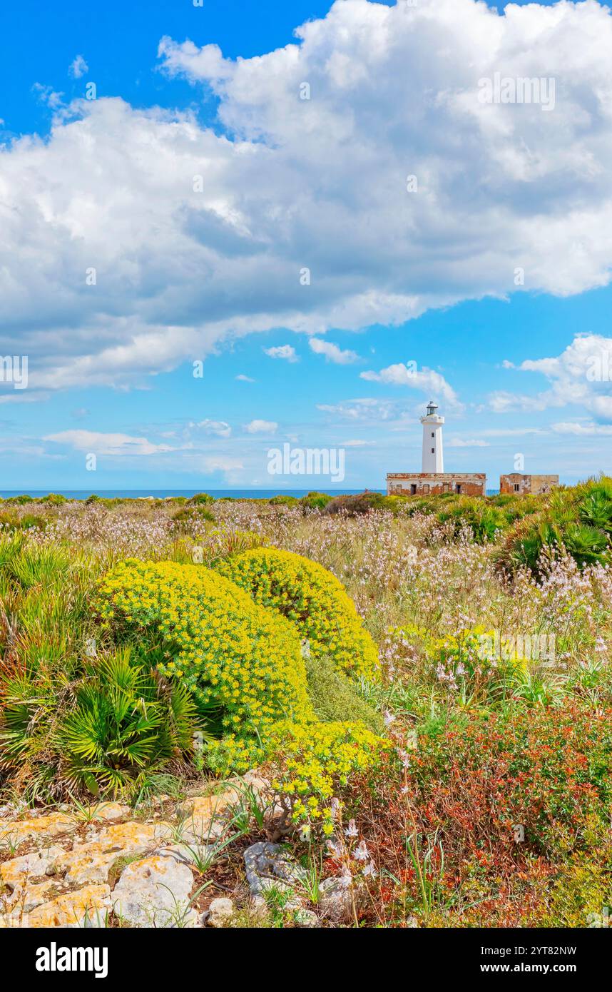Lighthouses of sicily hi-res stock photography and images - Alamy