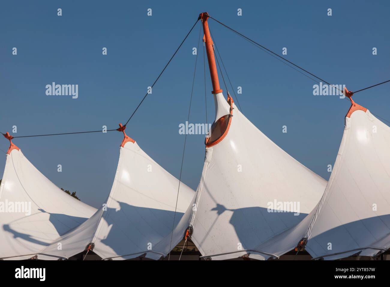 England, Kent, Ashford, The Ashford Designer Outlet with Fabric Roof ...