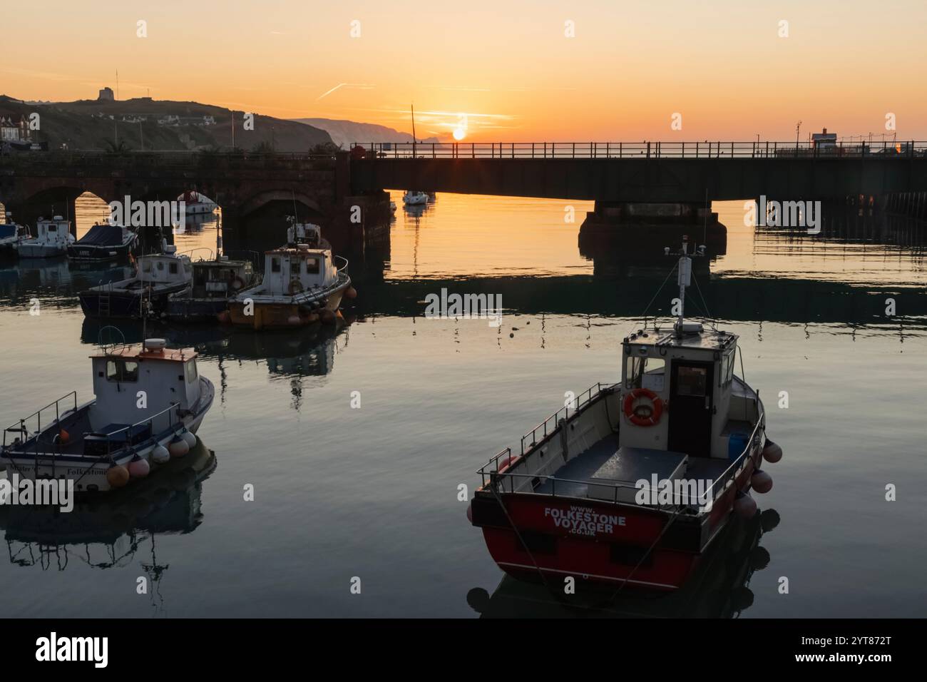 Folkestone port hi-res stock photography and images - Alamy