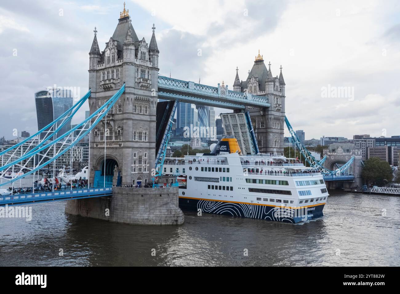 England, London, Cruise Ship Passing Through Open Tower Bridge Stock ...