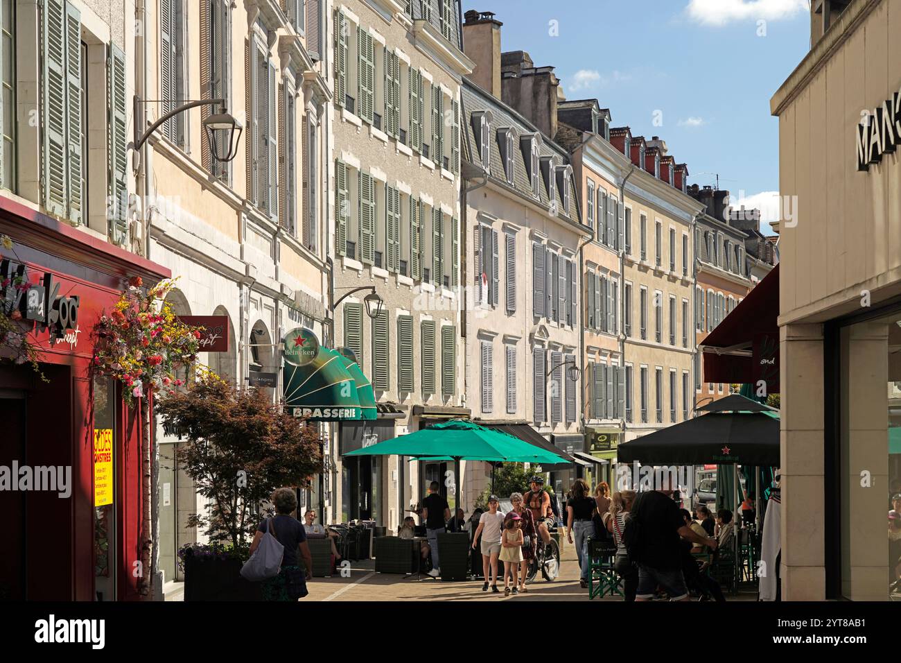 Pedestrian zone in the old town of Pau, Pyrenees, France, Europe Stock ...