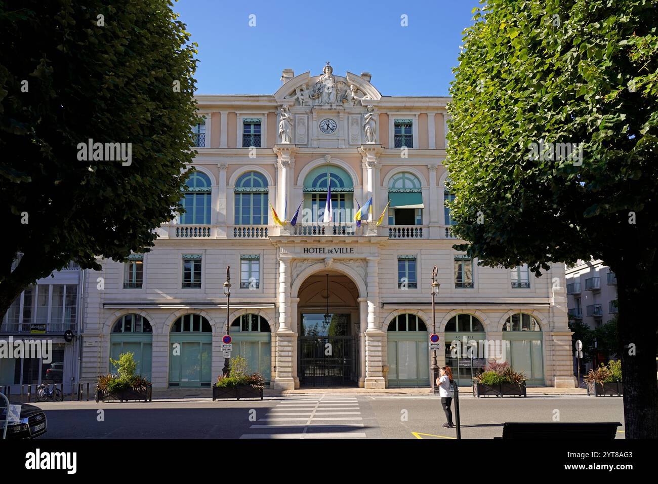 Hotel de ville pau pyrenees hi-res stock photography and images - Alamy