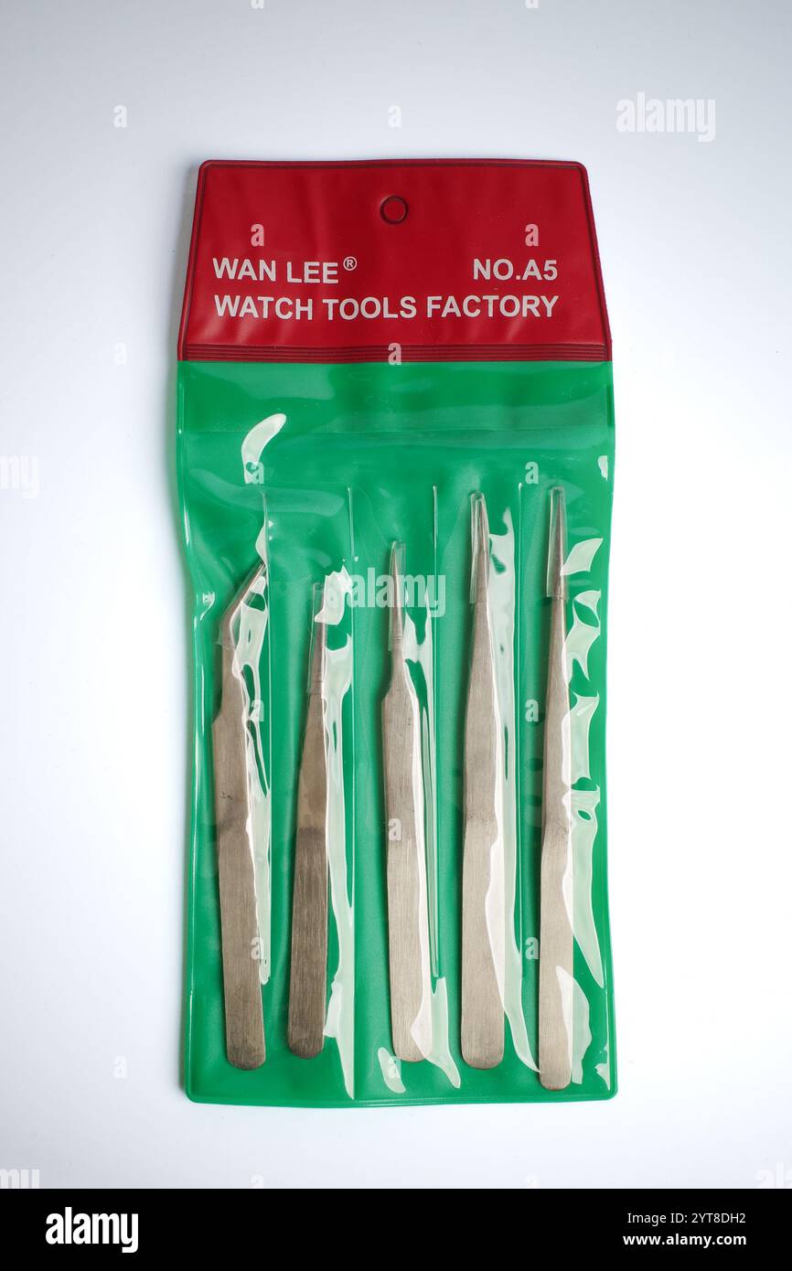 Instruments packaging hi-res stock photography and images - Alamy