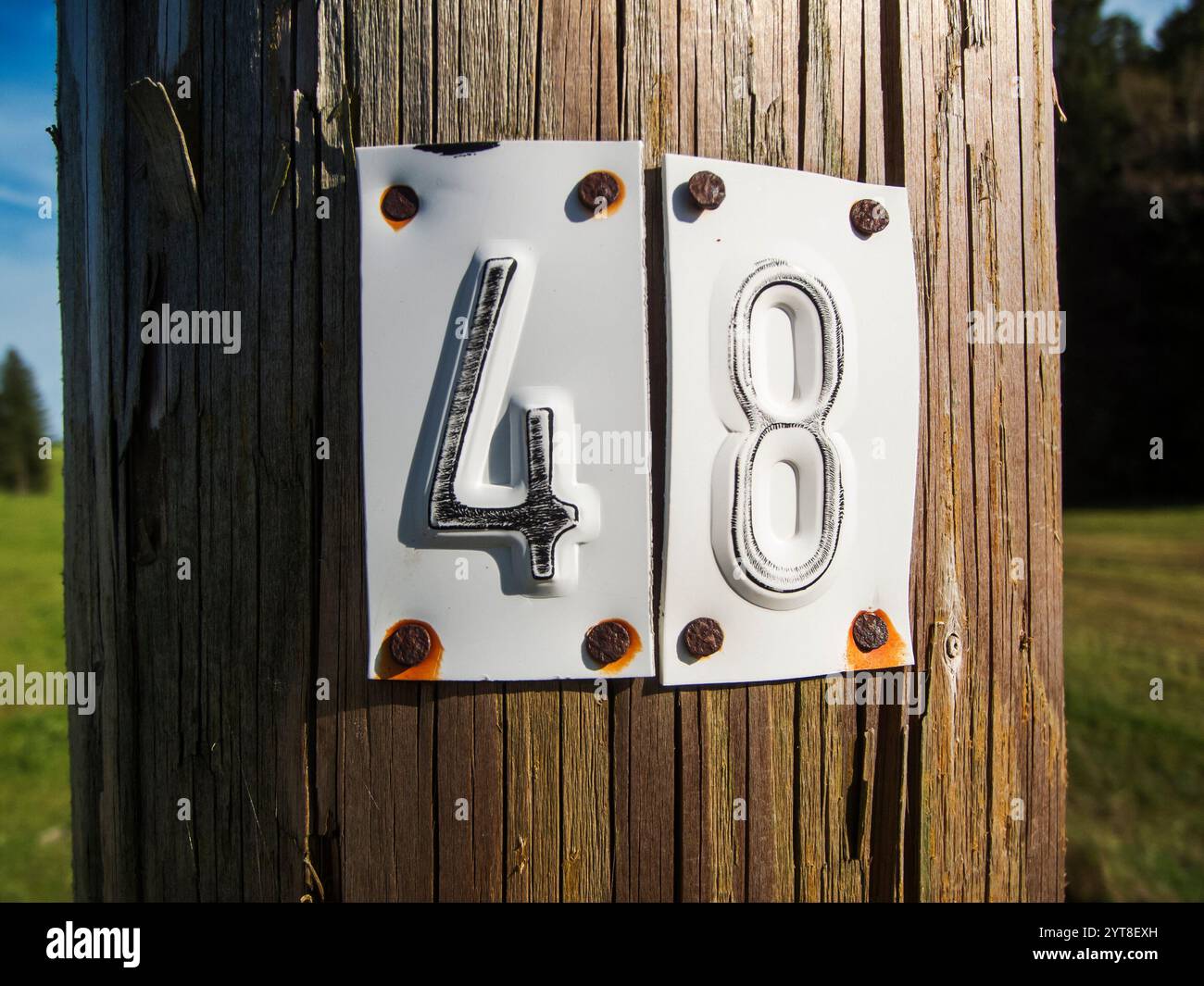 Wooden name signs hi-res stock photography and images - Alamy