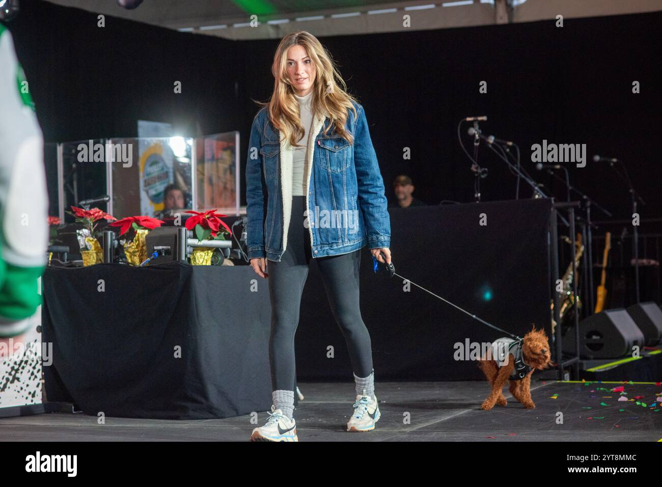 Philadelphia, United States. 06th Dec, 2024. NBCSports Reporter Taryn ...