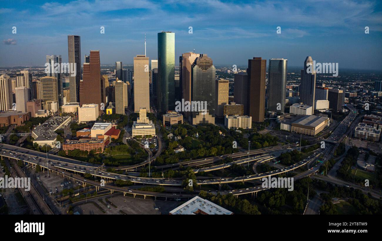 Houston night aerial hi-res stock photography and images - Alamy