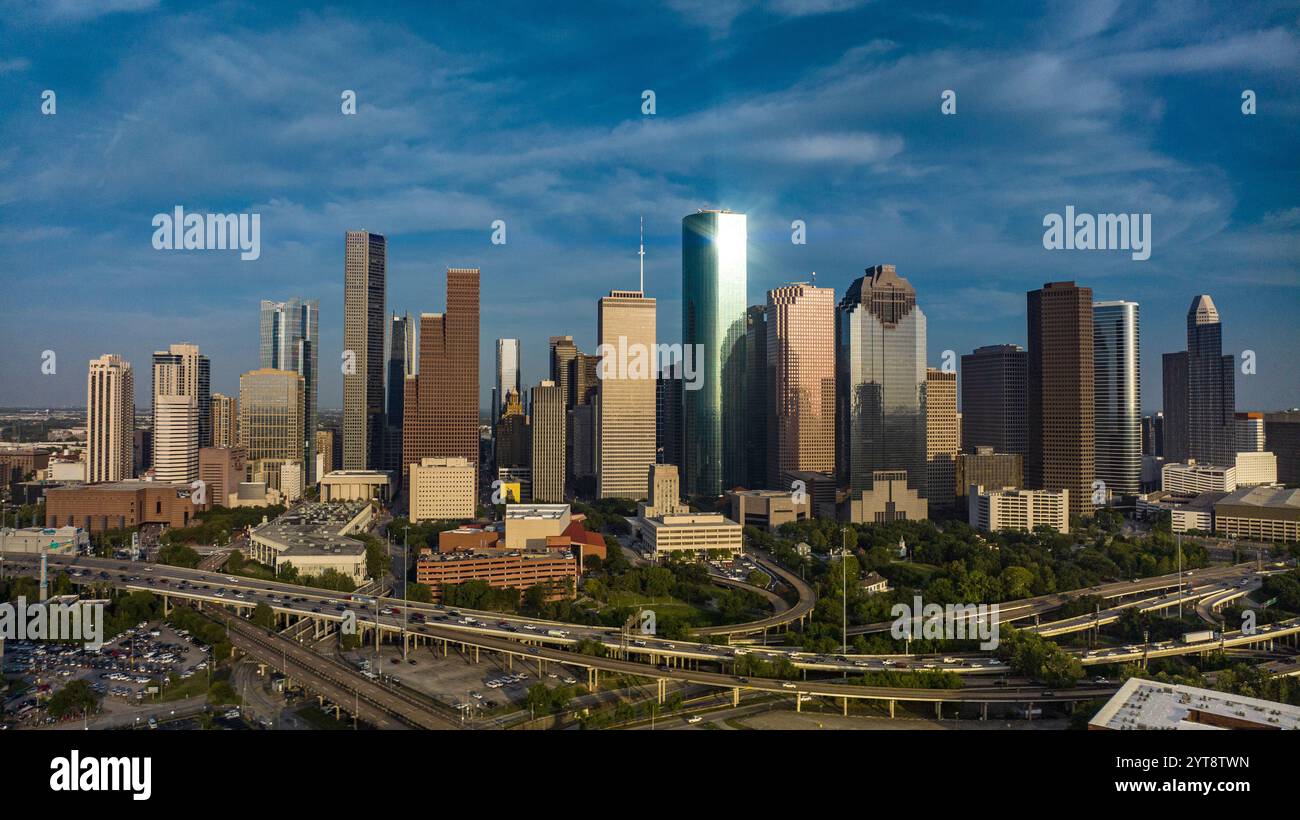Houston night aerial hi-res stock photography and images - Alamy