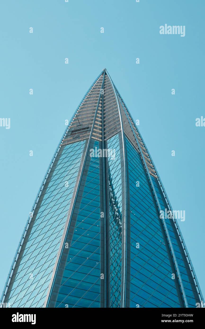 Explore the Stunning Architectural Wonders from a Unique Skyscraper ...