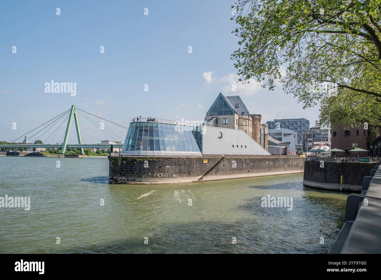 Rhine river docks hi-res stock photography and images - Alamy