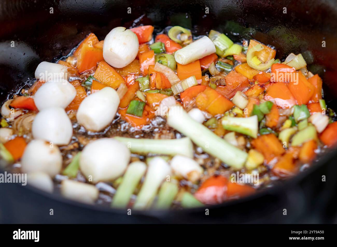 Pan sauteing hi-res stock photography and images - Alamy