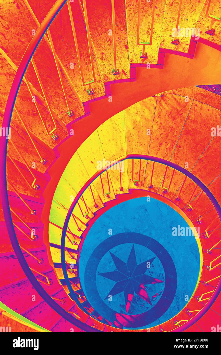 Spiral staircase aerial hi-res stock photography and images - Alamy
